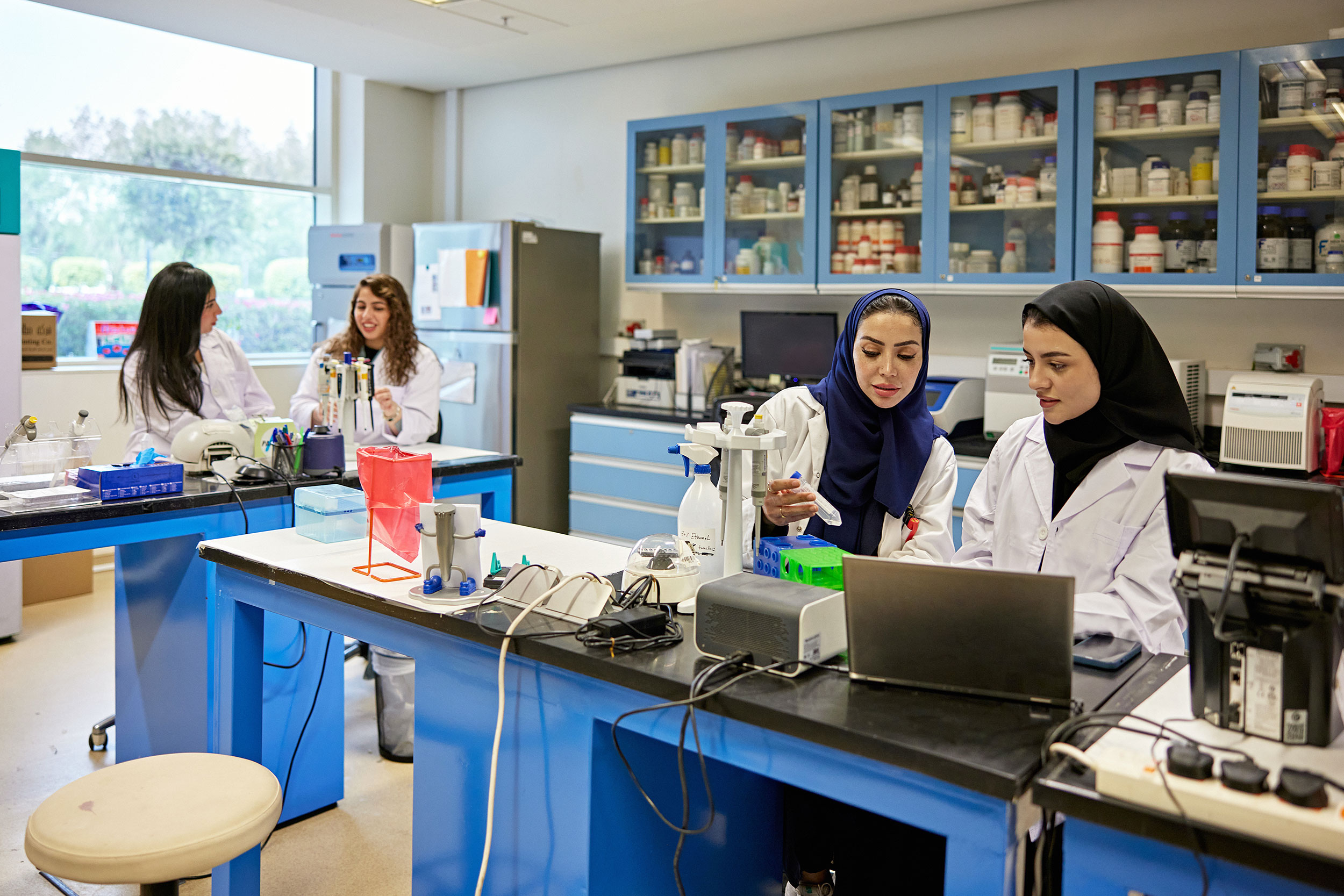 Student Health Insurance Guide for J-1 Visa Scholars in the U.S.